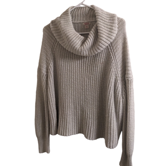 Mossimo Supply Co. | Sweaters | Cream Mossimo Sweater Xxl | Poshmark